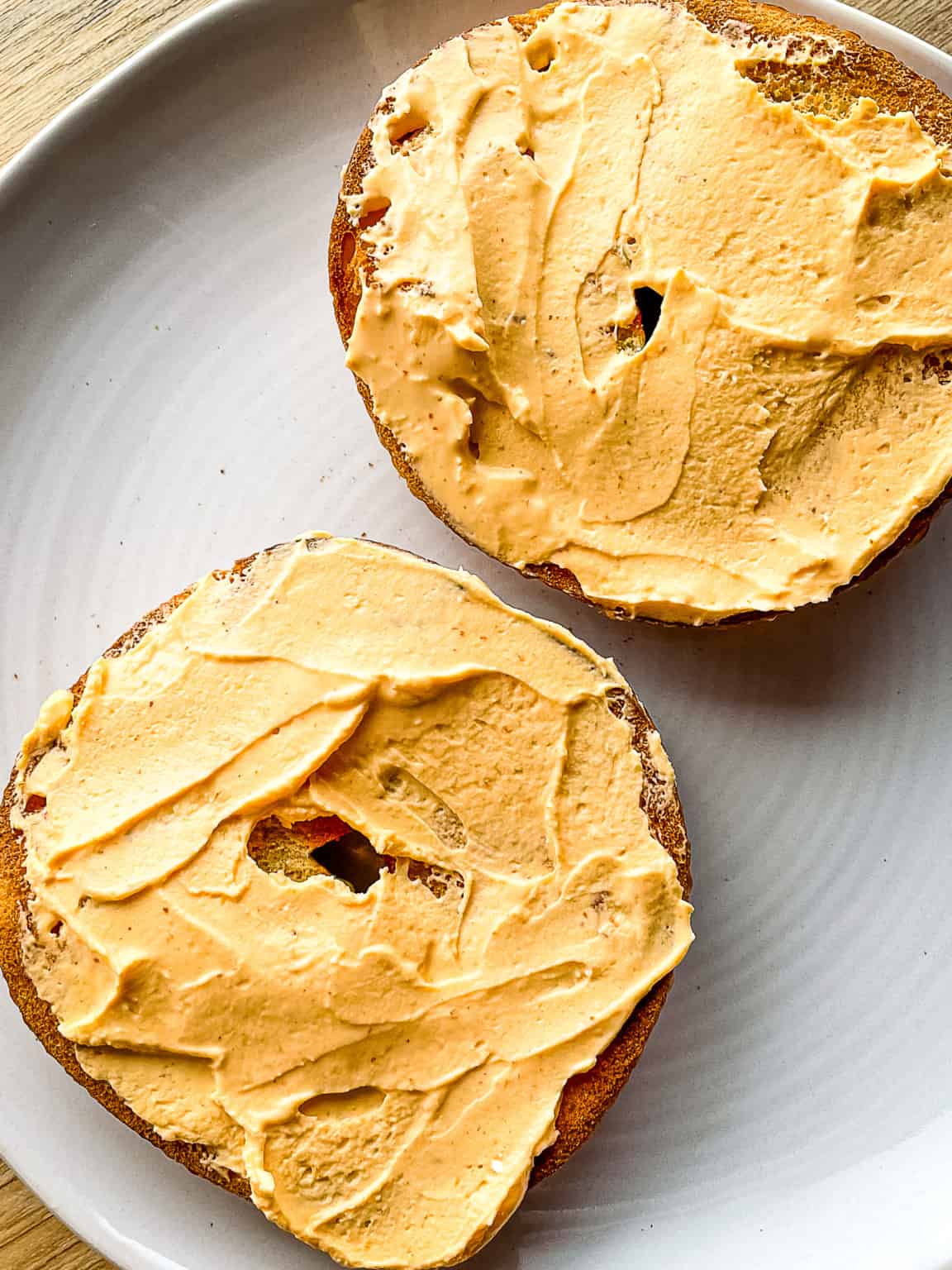 Sriracha Cream Cheese - Cook Fast, Eat Well