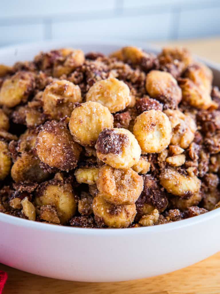 Bite-Sized Christmas Cracker Candy - Cook Fast, Eat Well